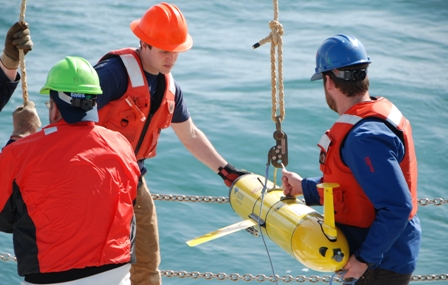 R/V Oceanus Shakedown Cruise | Breaking Waves