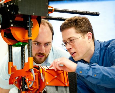 Jonathan-Hurst – Terra Magazine