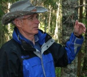Richard Waring receives 2020 Marcus Wallenberg Prize « College of Forestry