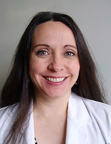 Vet Gazette - Hospital Pharmacist To Work On Goal of Providing Compounds